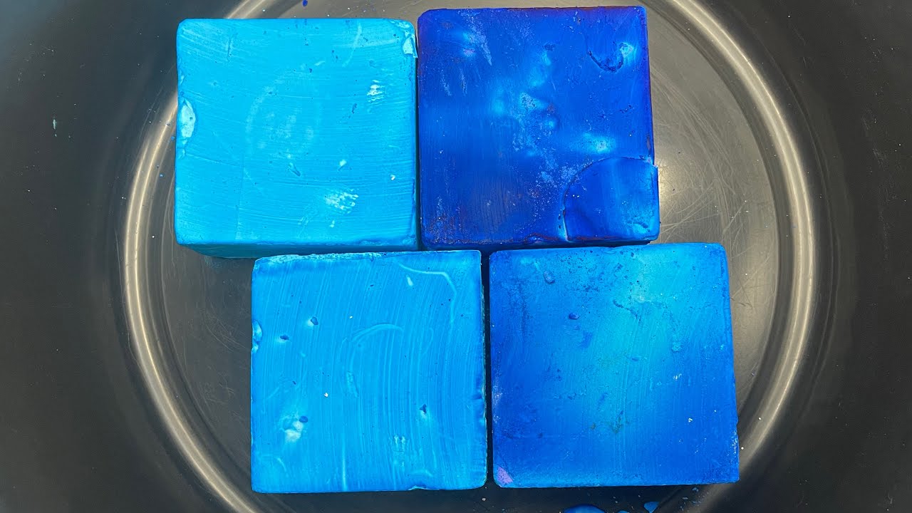 🦋Blue dyed at 🏽different times using 🏽different blue dyes 🤤 - YouTube