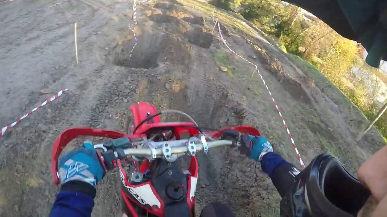 COURSE OBSTACLE ENDURO - PISTA DE OBSTÁCULOS - YouTube