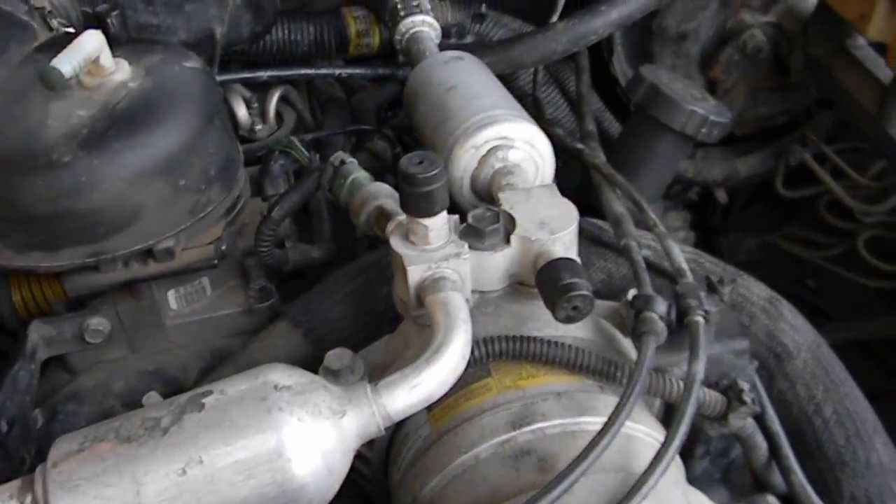 Vortec 350, Borla Shorty Headers Sound - YouTube