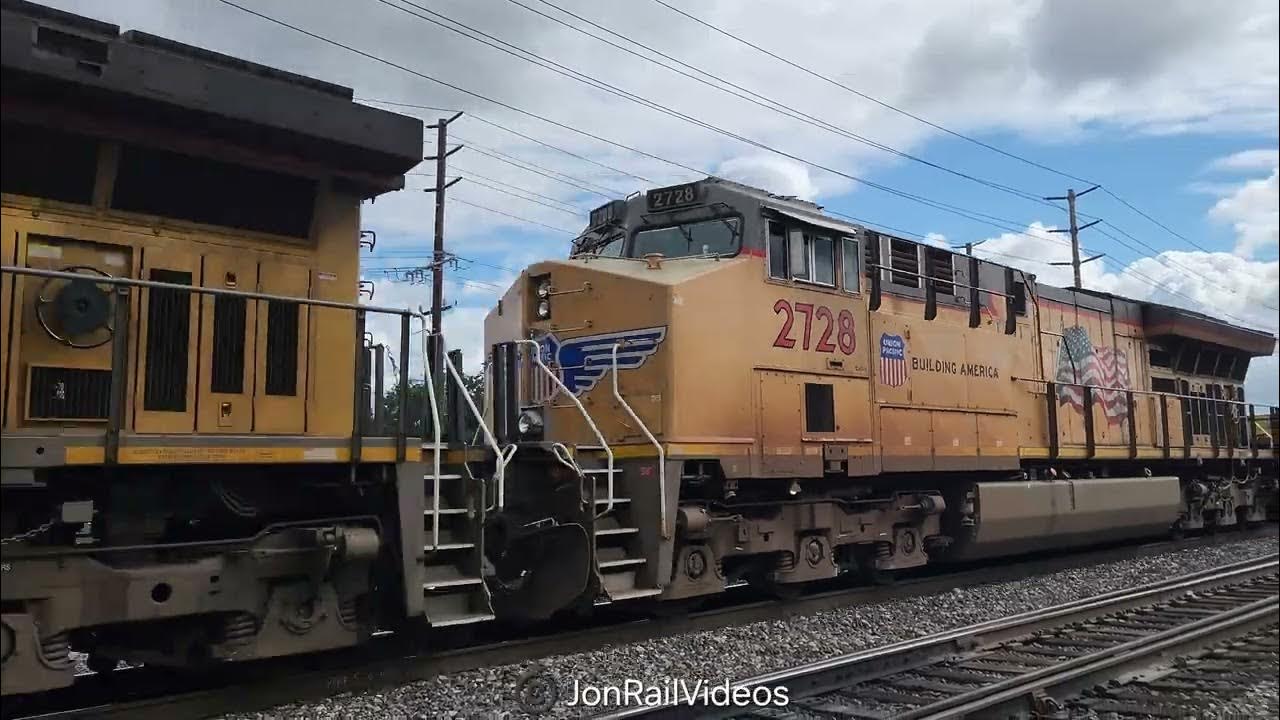 3/1/24 Pre: UP 8703 leads EB UP stack through Puente Jct/Stimson(2)-Mid DPUs - YouTube