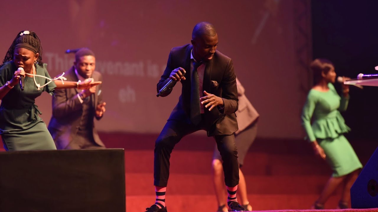 Ayodele Ajibola & Ayodele Sam-Ajayi - Praise Medley - YouTube