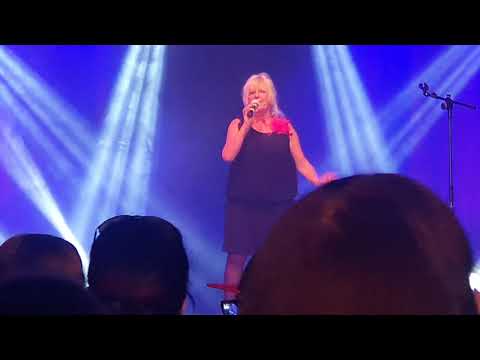 Liliane Davis - Edgar (Live Metztorii 2021) - YouTube