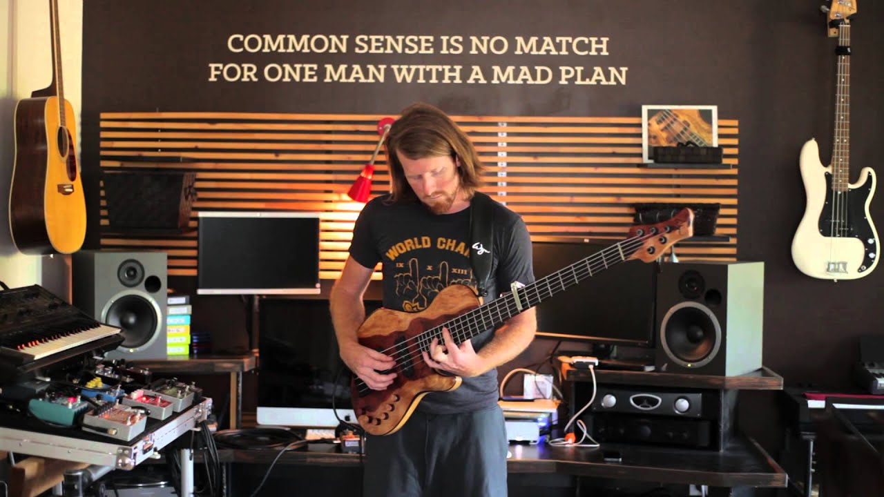 Playing with my Strymon Blue Sky reverb pedal... shimmer! - YouTube