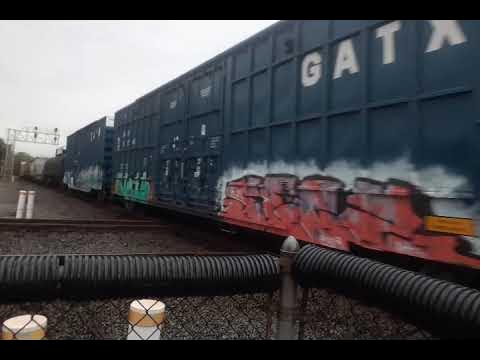 NS 868 and NS 171 Meet at the Marion Union Station in Marion Ohio - YouTube