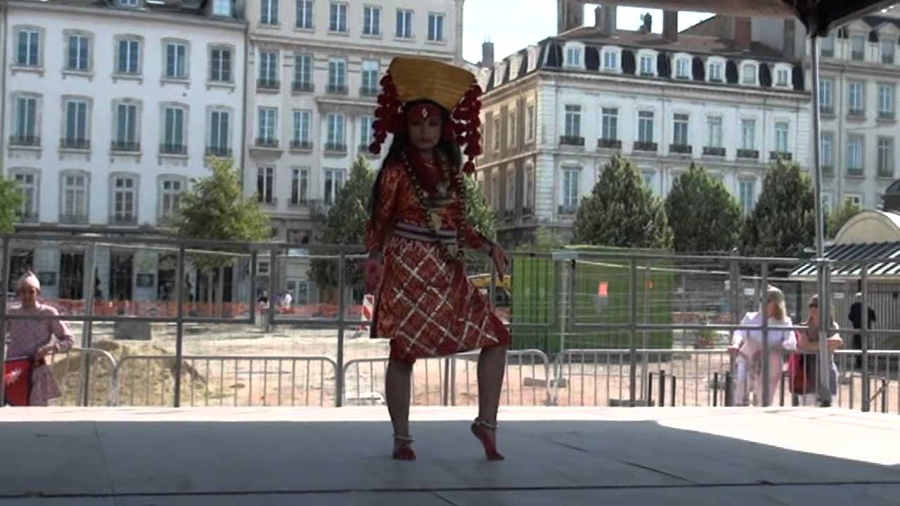 kumari dance by Jainnoo in Lyon, France - YouTube