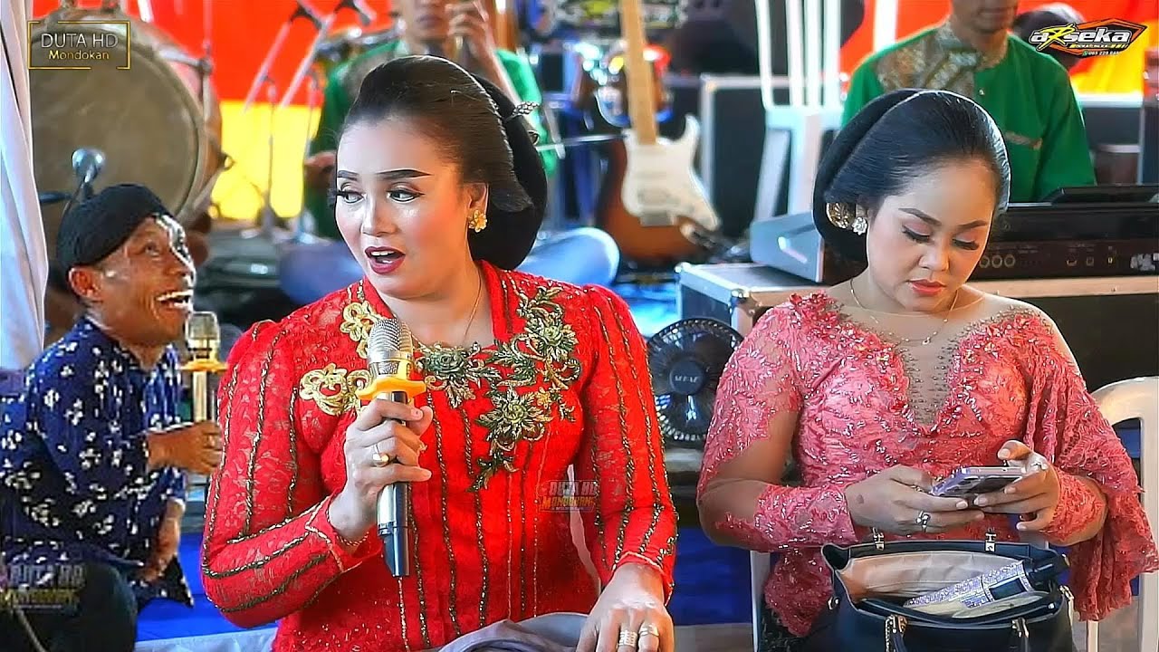 Gending Langgam ARSEKA VS MBOKE DEMBIK - YouTube