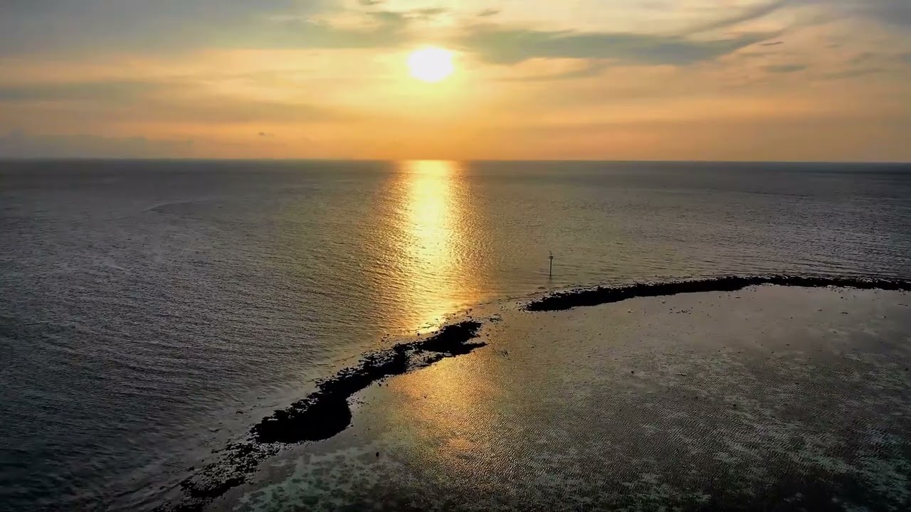 Happy Ending - Inspirational Background Music[FREE DOWNLOAD] - YouTube