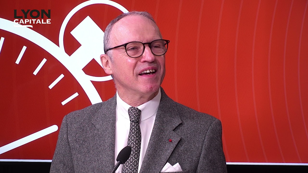 6 minutes chrono avec Pascal Mailhos, préfet du Rhône - YouTube