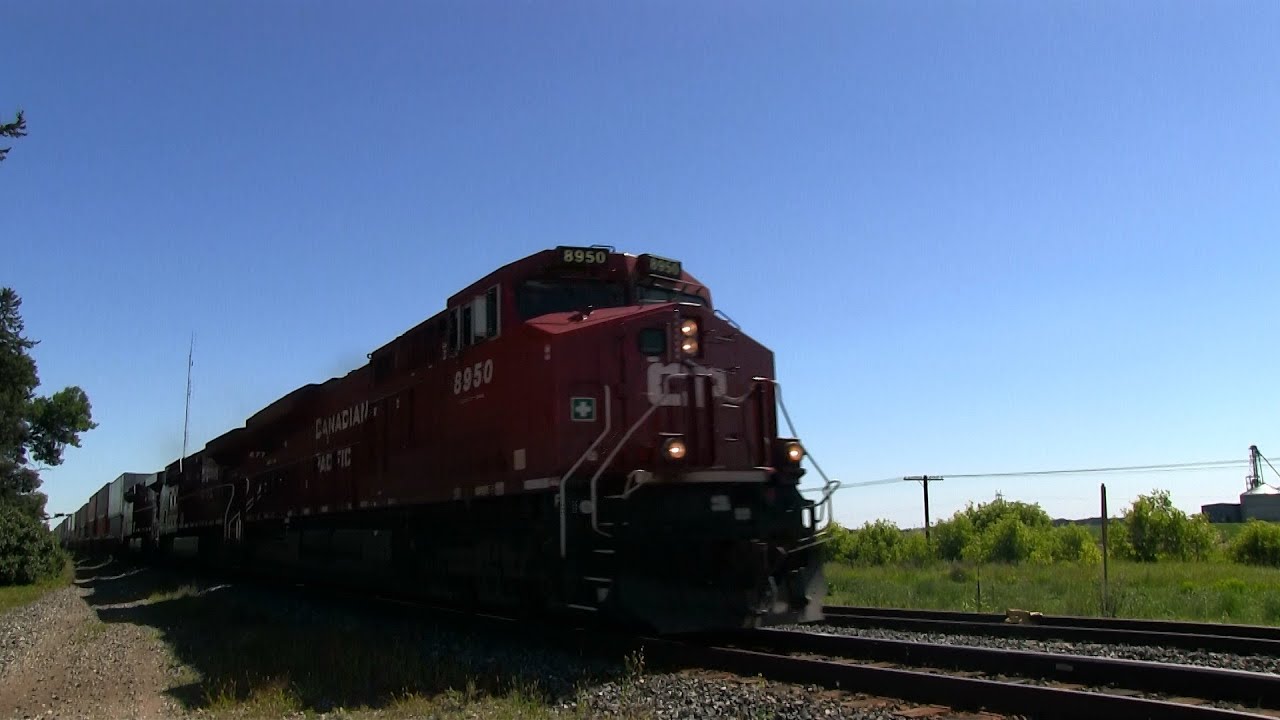 FIRED! CP 8950 at Carberry (21AUG2013) - YouTube