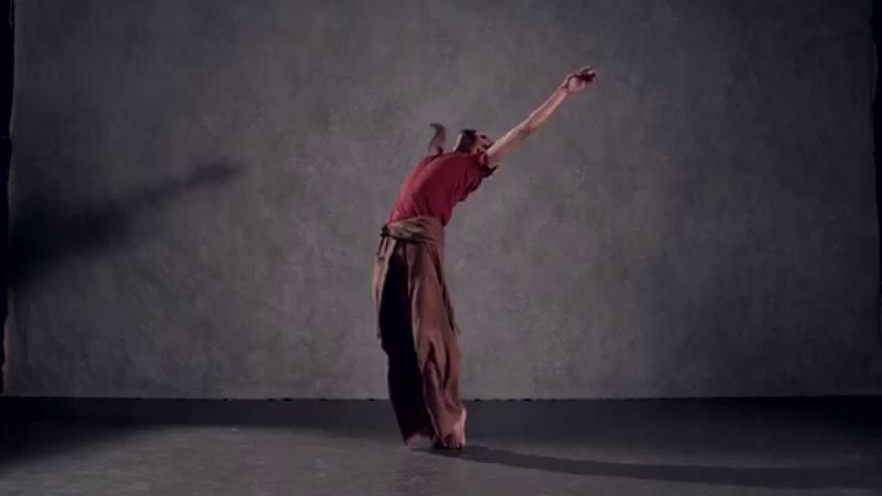 Aakash Odedra filmed in slow motion - YouTube
