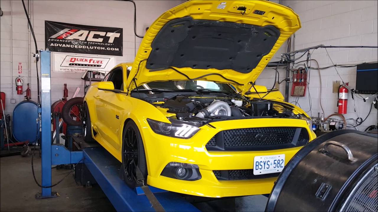 Tiago G's 2015 Mustang Vortech JT Trim 700+rwhp on 93! - YouTube