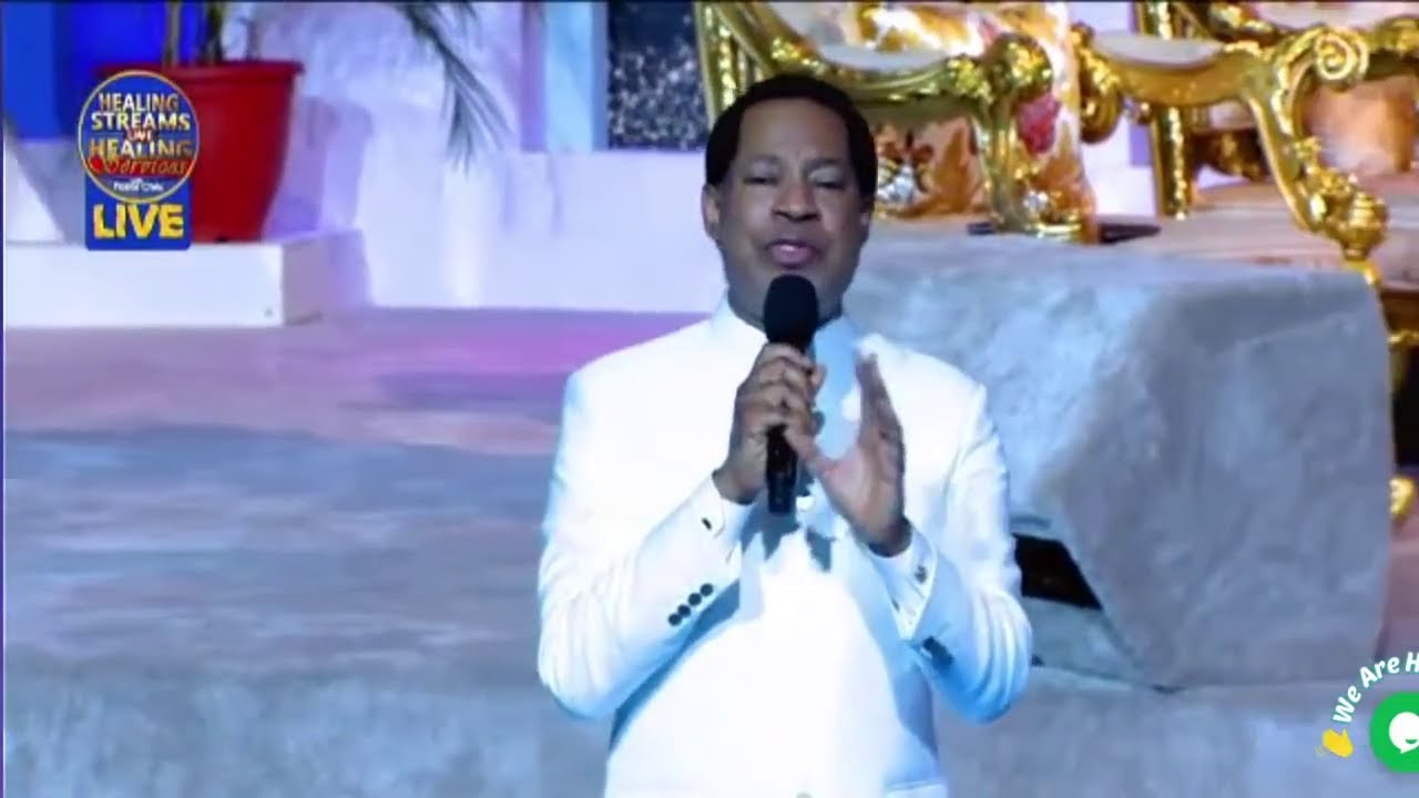 WOW!! PASTOR CHRIS SINGS PRECIOUS NAME OH HOW SWEET DURING HEALING ...
