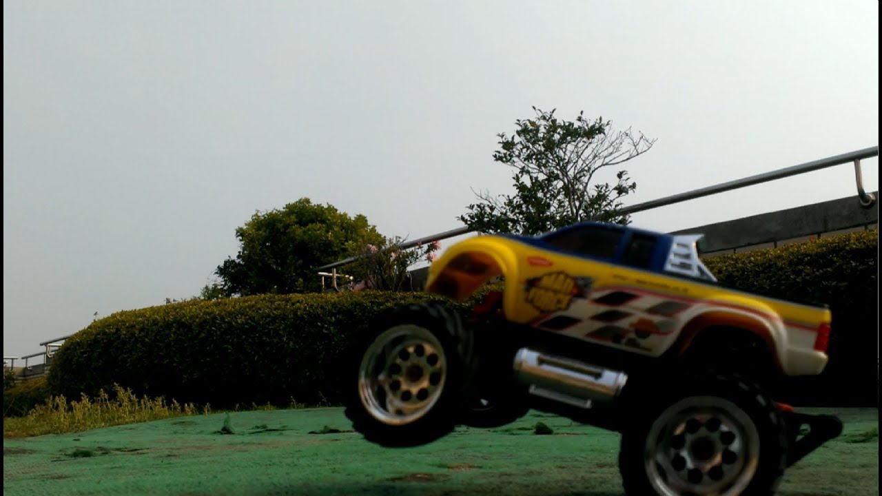 KYOSHO MINI-Z MONSTER Test - YouTube