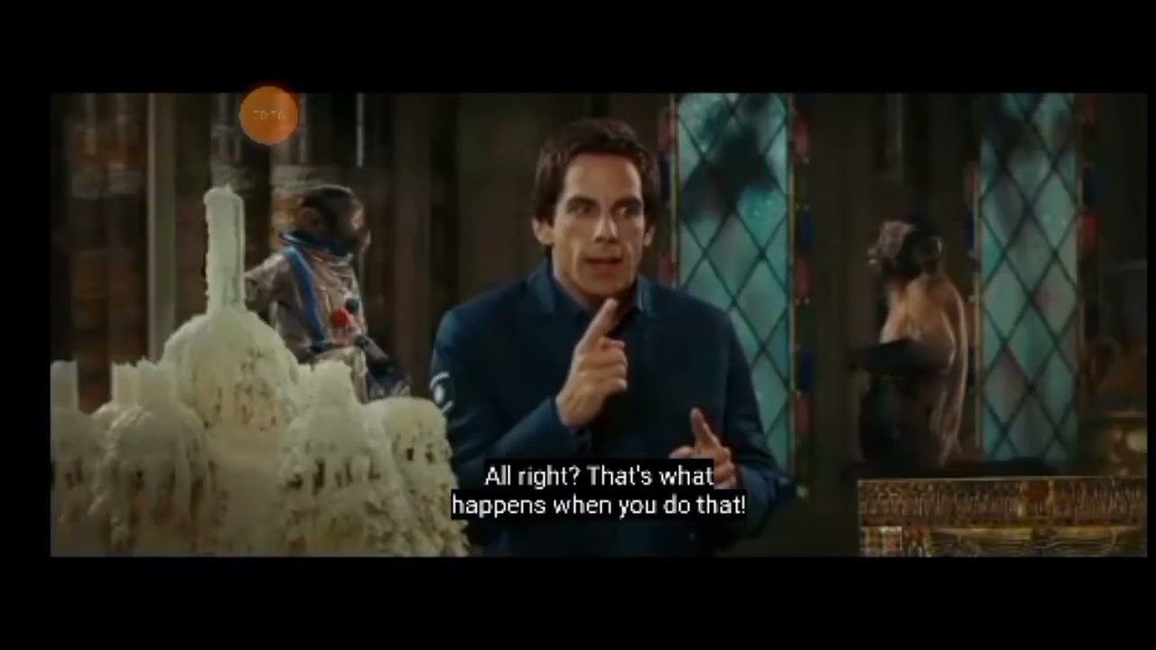 night in the museum 2 Dexter and able slap face Larry battle - YouTube