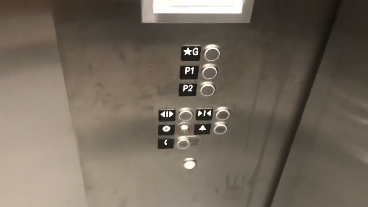 KONE KSS 570 EcoSystem Elevator 2 @ Trader Joe’s - Santa Monica CA ...