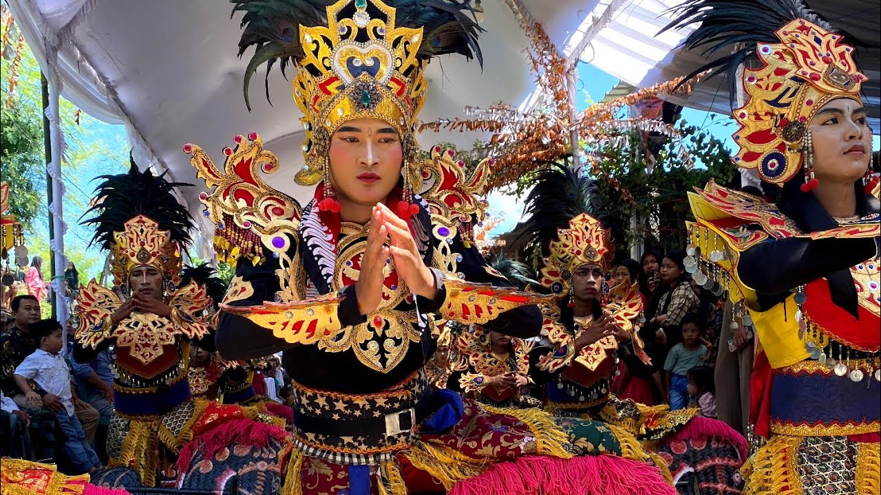 Fulll tarian kuda lumping dan tari merak TLAGA SAKTI LIVE DESA DUKUN ...