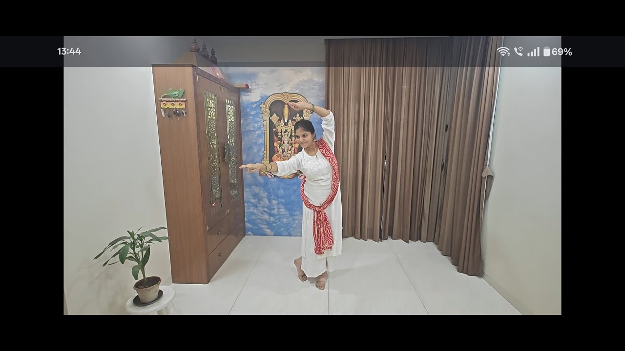 Shree Hari Stotram | Choreographed by Damini Bisht | Performed By Hamsa Ganesh | Kathak - YouTube