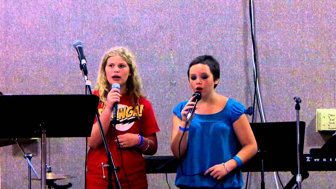Shannon Heard performing with McKenna Daly at Rock River Christian Camp ...