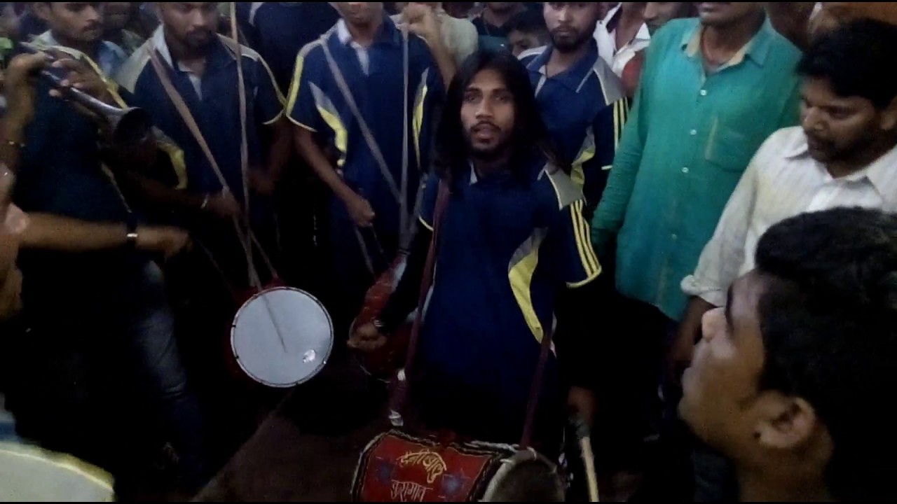 Mahad Chabina khalu baja महाड छबिना उत्सव २०१७ खालुबाजा - YouTube