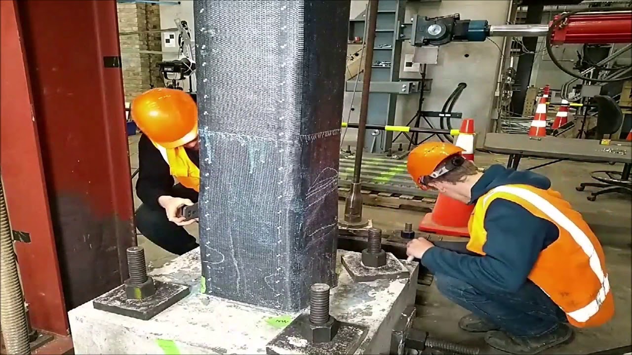 CFRP Column testing time-lapse 32x - YouTube