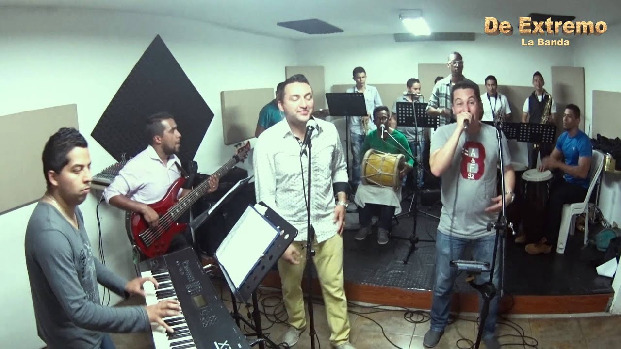 De Extremo La Banda - Mix Ochentero - YouTube Music