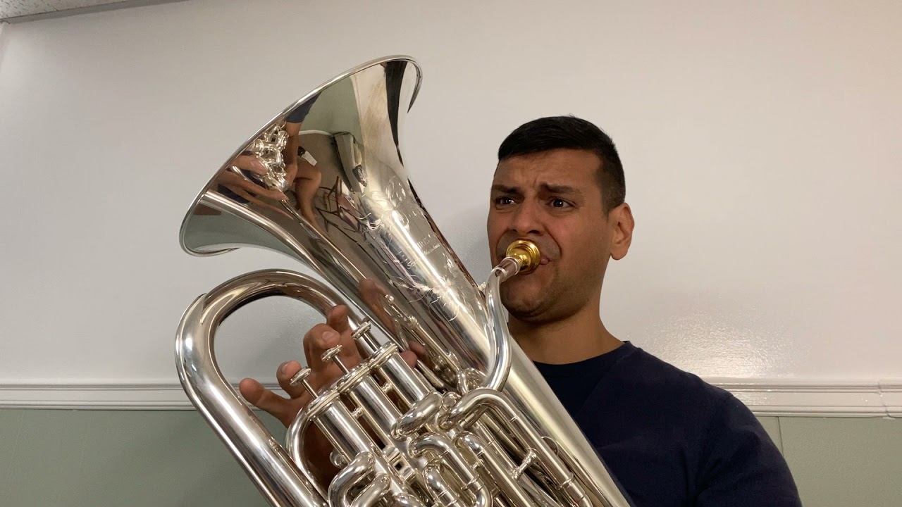 Phil Snedecor Euph'tudes, Etude #4, Hiram Diaz - Euphonium - YouTube