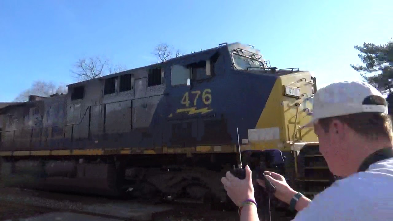 #2374 CSX D765-18 Loaded Double Stack trash train - YouTube