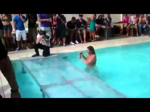 Sexy Bikini Model falls over! - YouTube