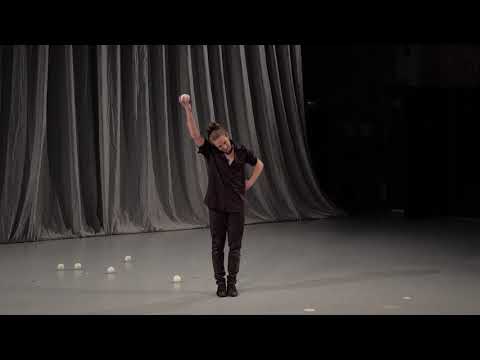 David Sánchez Dosuna - Juggling