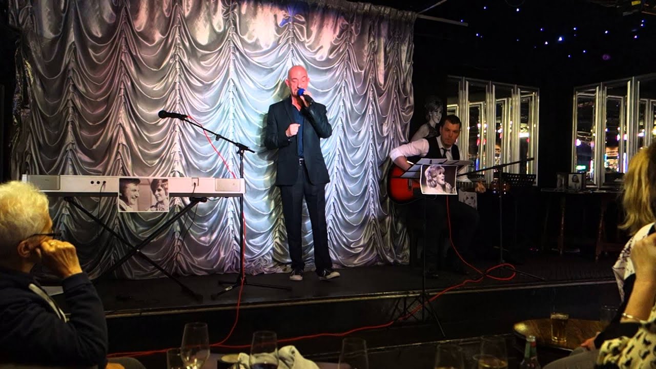 Simon Bell - Next To Me - YouTube