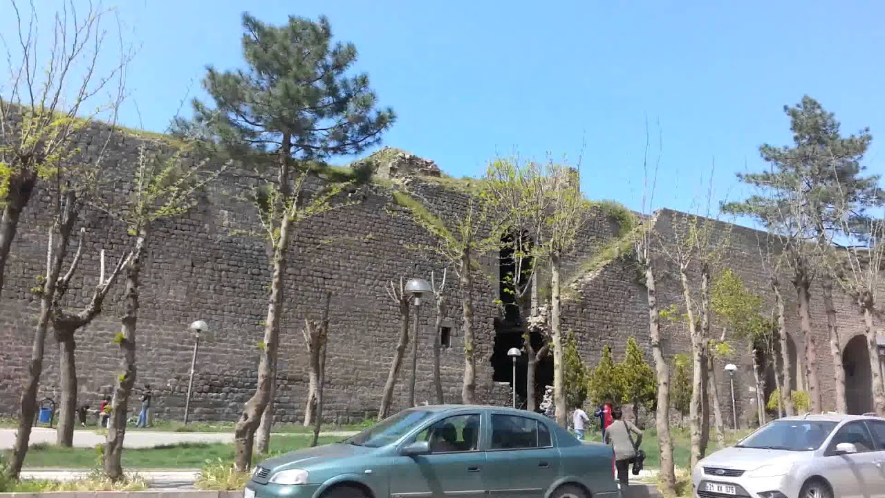 Urfa kapi tekkapi cift kapi surlari diyarbakir - YouTube