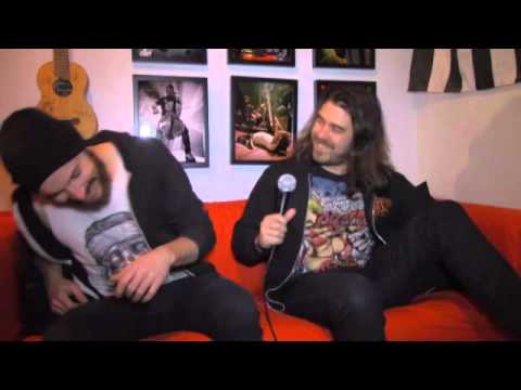 Entrevue: Max Lemire + Savage Phil (Dance Laury Dance) - YouTube