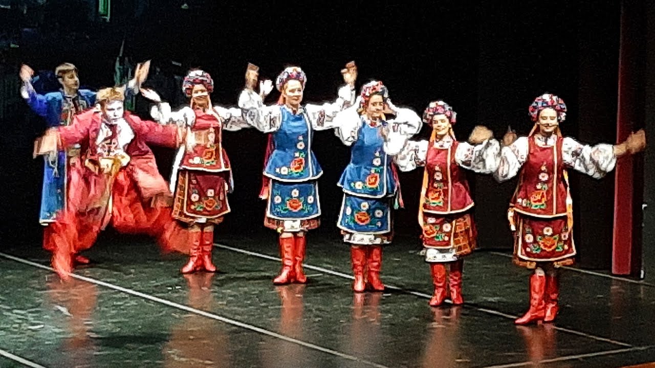 Dança Gopak / Hopak - Dança Tradicional Ucraniana - YouTube