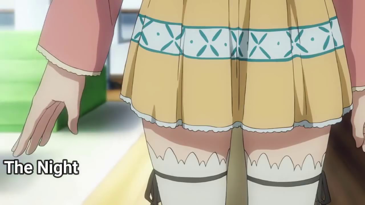 Anime Girl Pulling Shotgun out of Nowhere - YouTube