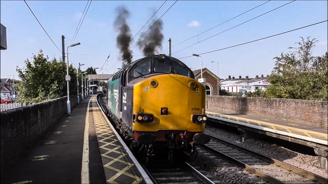 Class 37s Powering/Thrash Compilation! - YouTube