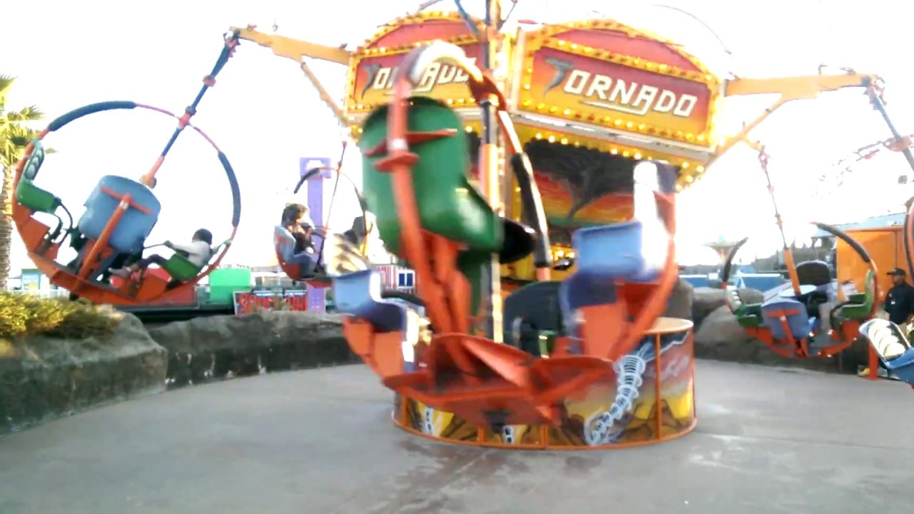Santa Cruz Beach Boardwalk TORNADO RIDE / SANTA CRUZ BOARDWALK - YouTube