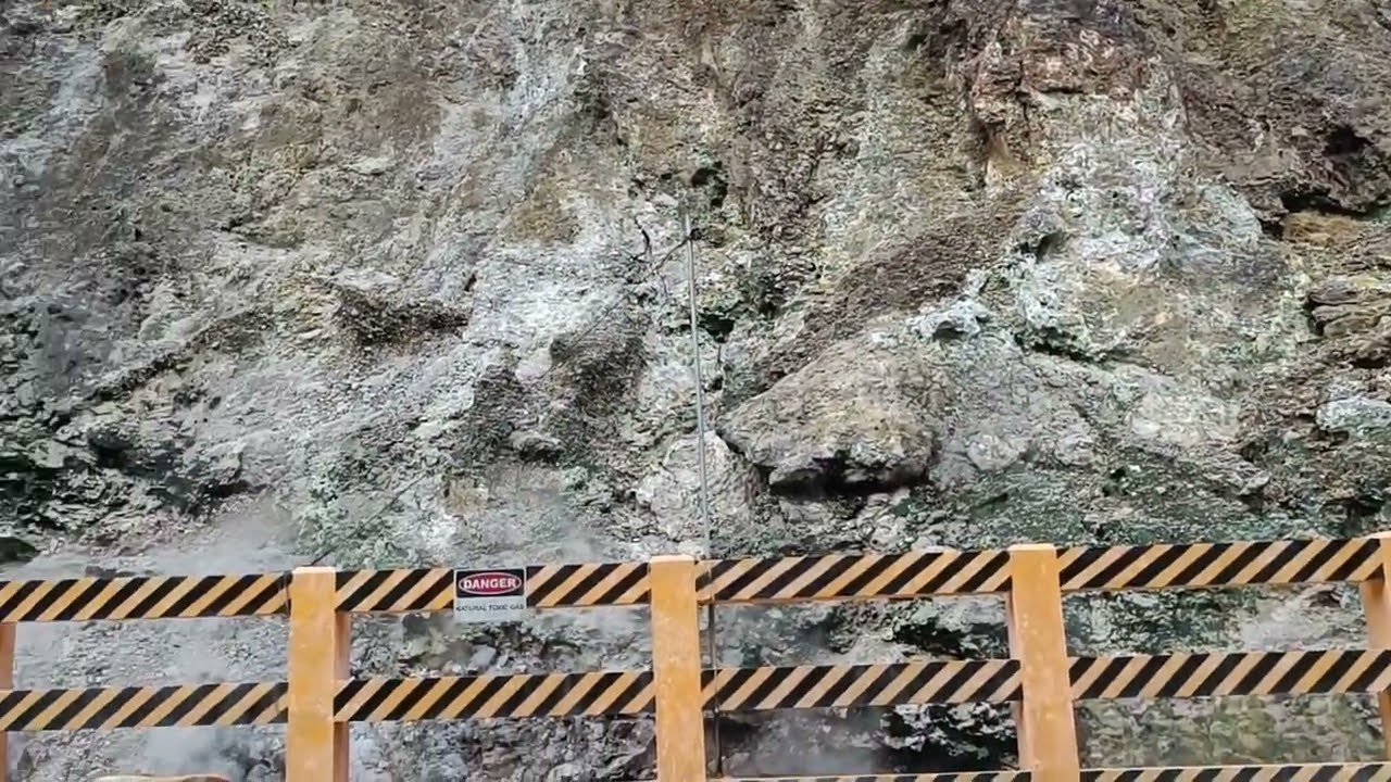 SULFUR VENTS- VALENCIA NEG. OR - YouTube