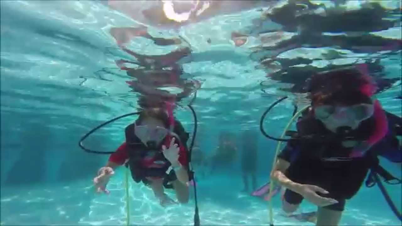 Kids' Padi Bubblemaker Scuba at Beaches Nergil GoPro Hero 3+ - YouTube