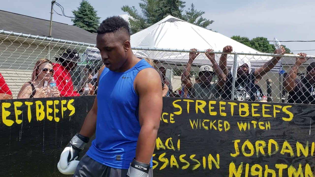 STREETBEEFS THE ROOKIE VS TPG BOXING - YouTube