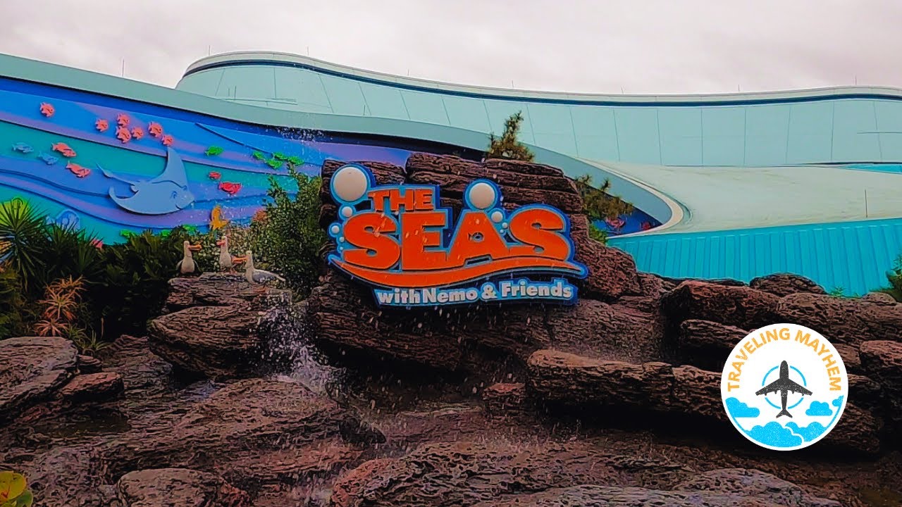 FINDING NEMO | The Seas with Nemo and Friends | Epcot Walt Disney World ...