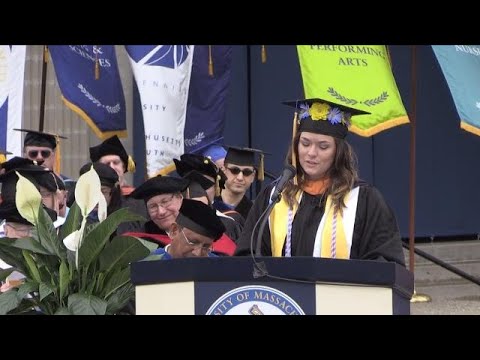 2016 Student Commencement Speaker Bethany Phillips - YouTube