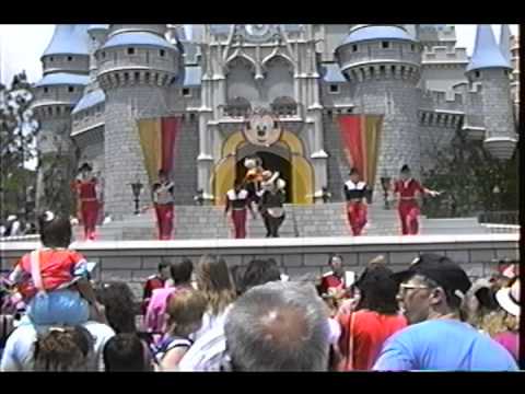 Disney World Shows Disney Mania Original Version 1991 Part 5 - YouTube