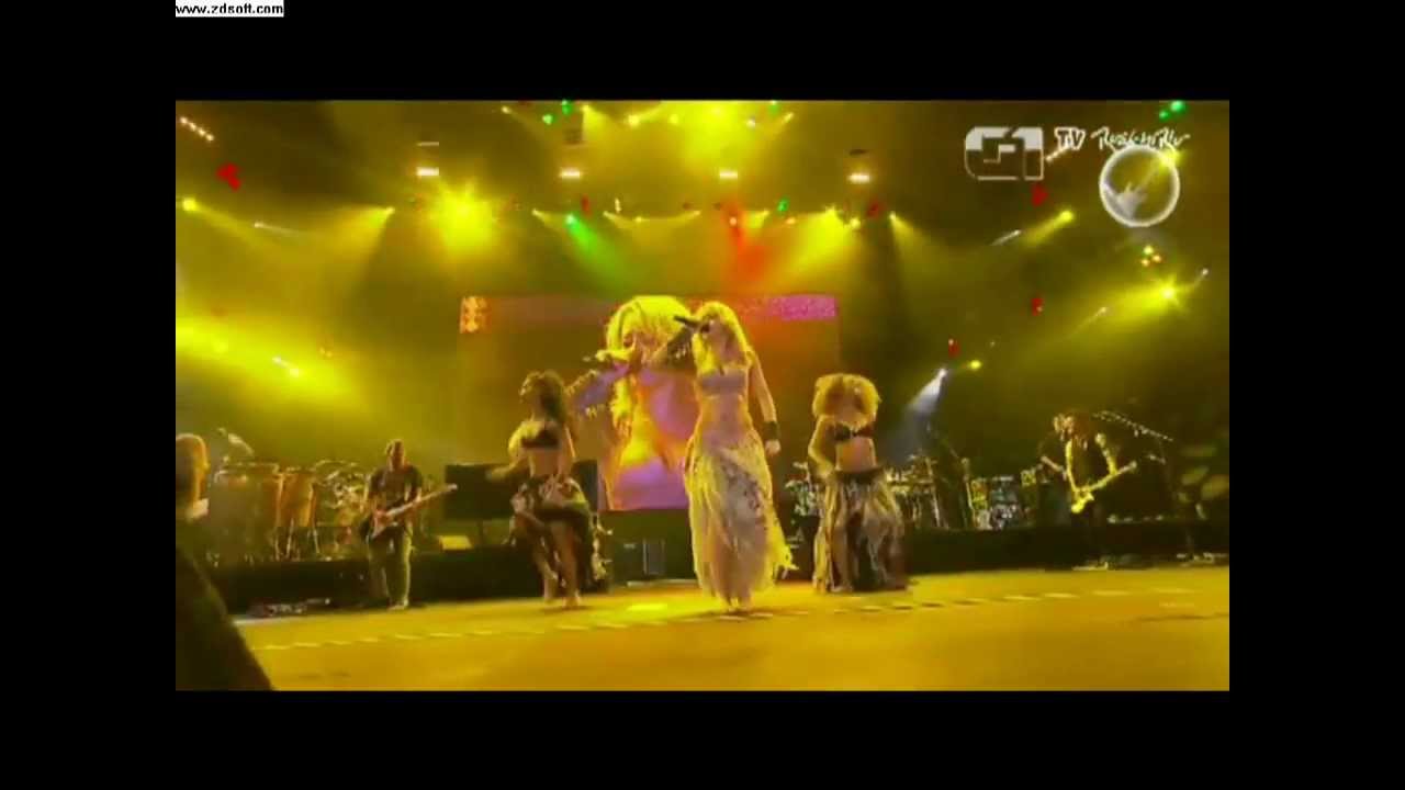 Shakira Empire Live Shaking Booty 720p HD - YouTube