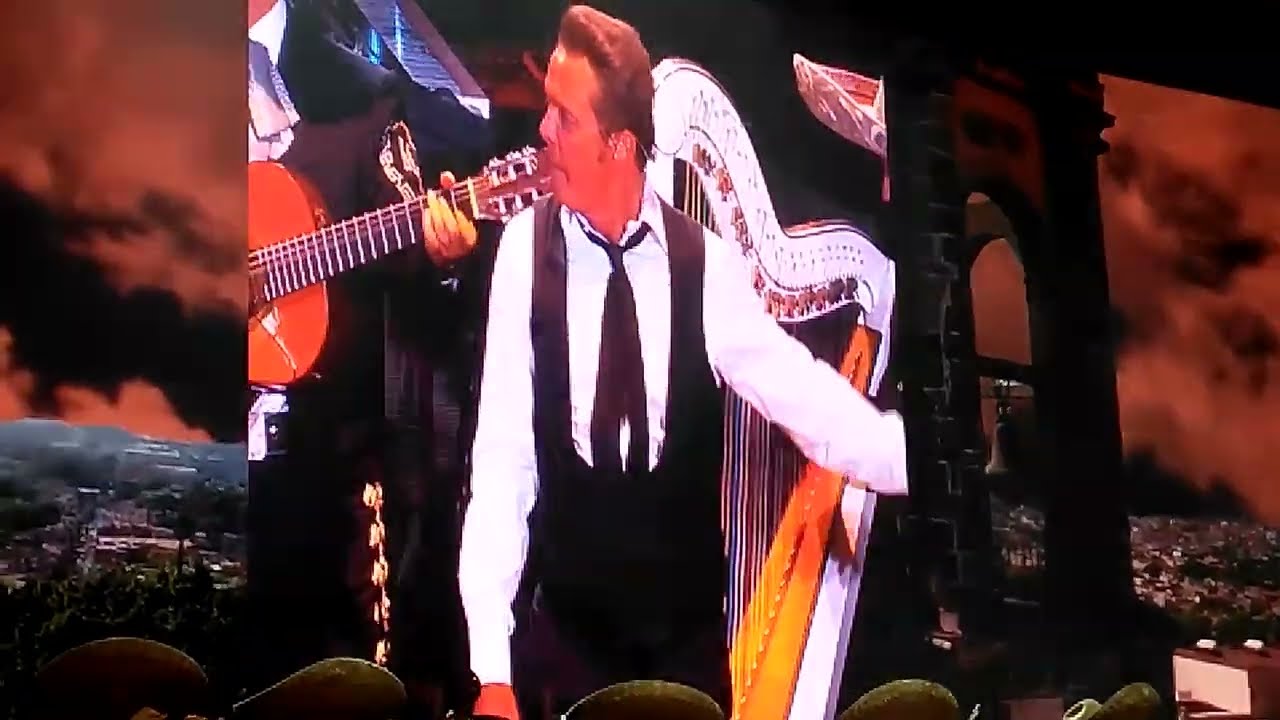 Luis Miguel Soy lo prohibido 15 abril 2018, auditorio 💕💕🌞 - YouTube