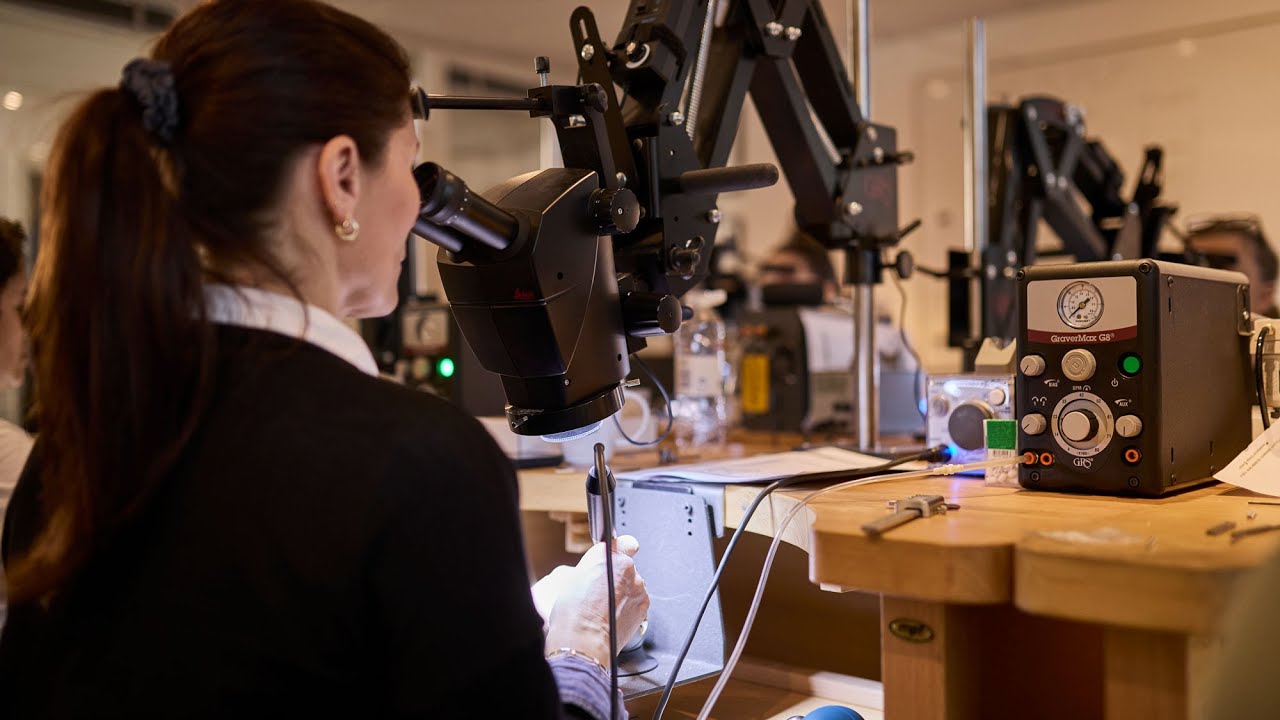 GRS Stone Setting Course at Aktiv Guld Denmark - YouTube