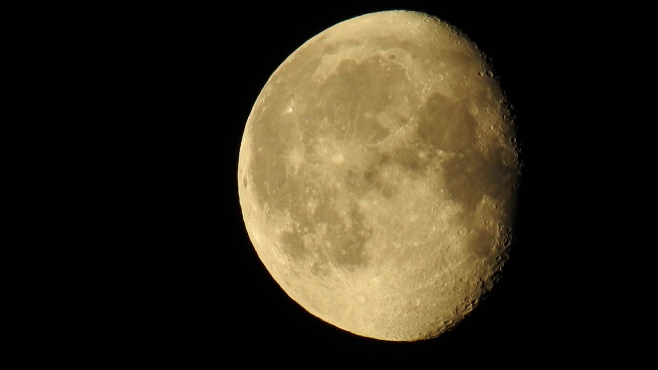 20200708T2316 x83 moon %85 - YouTube
