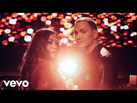 Víctor Manuelle, La India - Víctimas las Dos (Official Video)