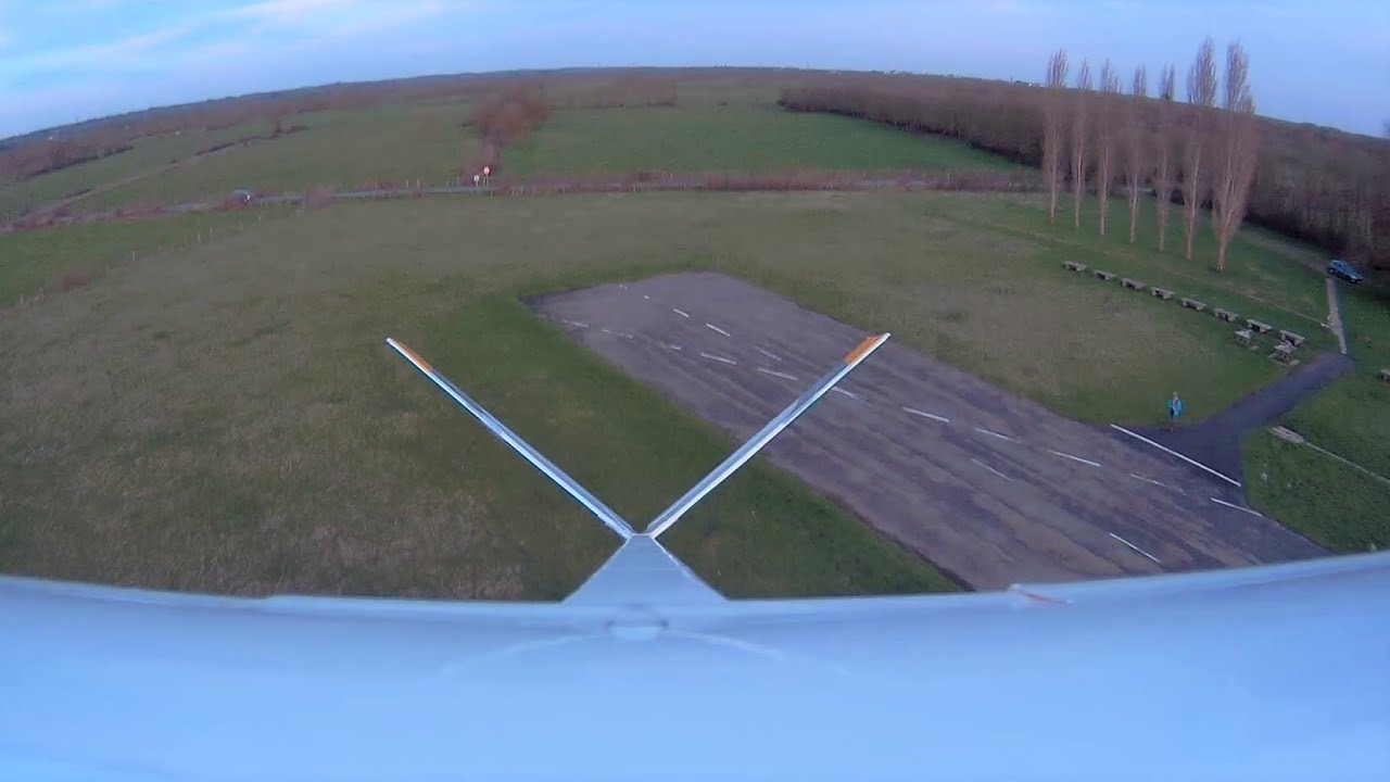 Pylon Racer RC E-Prom - AMCO 18/3/2022 vent fort - YouTube