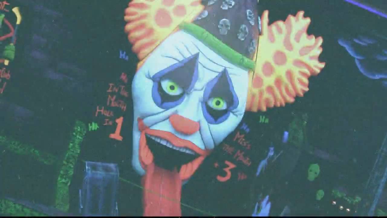 Monster Mini Golf-scary Bakersfield, Ca. - YouTube