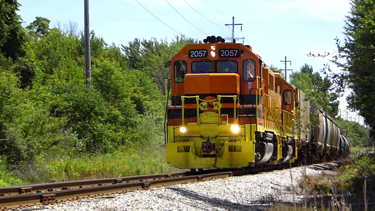 Mid Michigan Railroad North Out of Grand Haven - YouTube